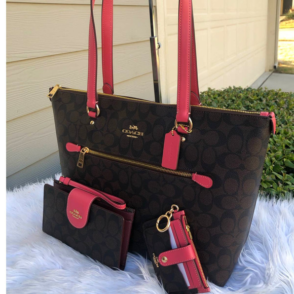 Coach | Bags | New Coach Tote Wallet Cardholder Set 3 Pcs Bundle Set ...
